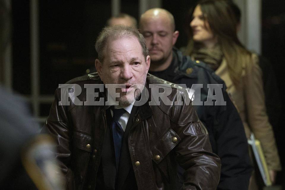 Eligen jurado para juicio de Weinstein