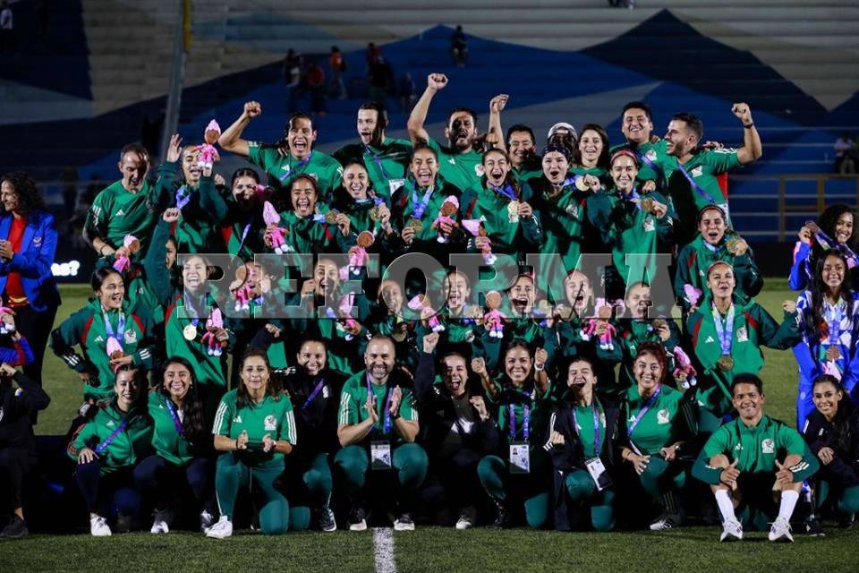 Tri Femenil se cuelga el oro en los Centroamericanos