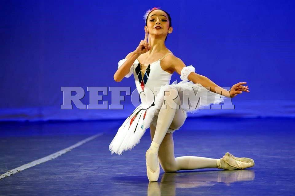 Triunfa tapatía en ballet a sus 12 años